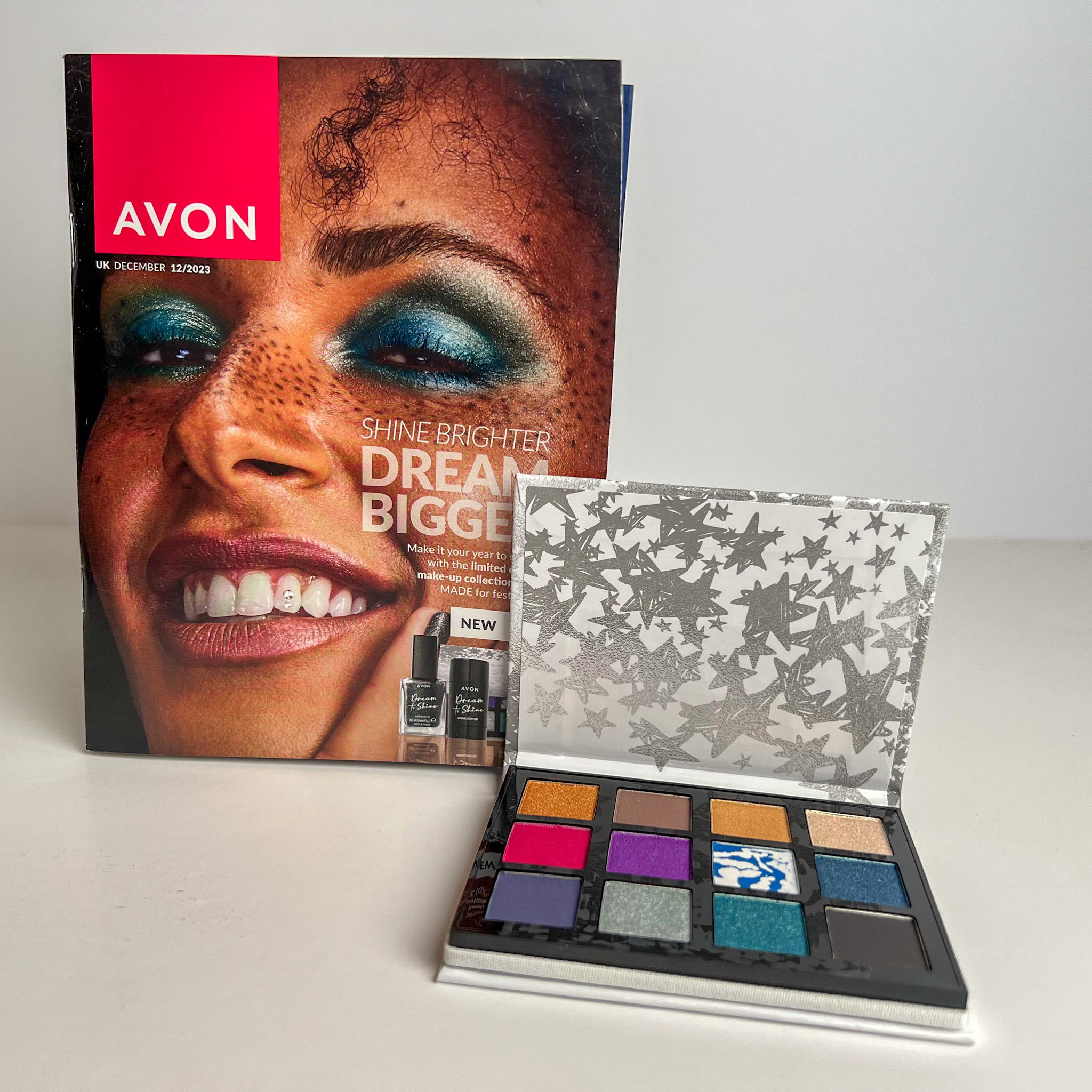 Current Avon Brochure UK | View Catalogue Now